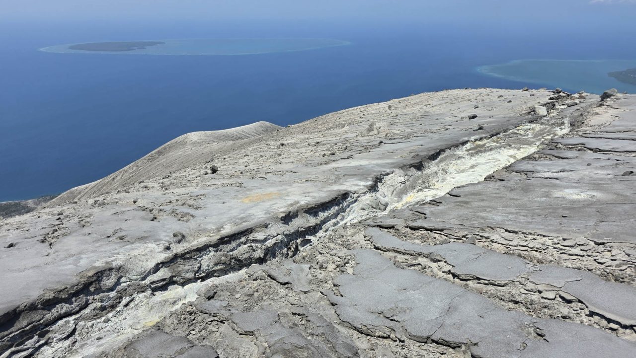 Ruang Volcano – Post Eruption Expedition - Extreme Pursuit